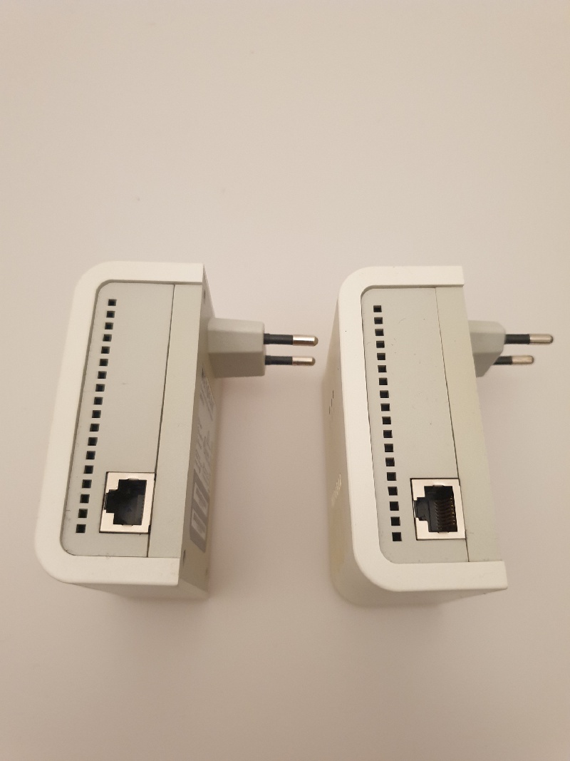 TOUTES CATÉGORIES: 2 Adaptateurs Ethernet CPL HD NETGEAR - HDX101